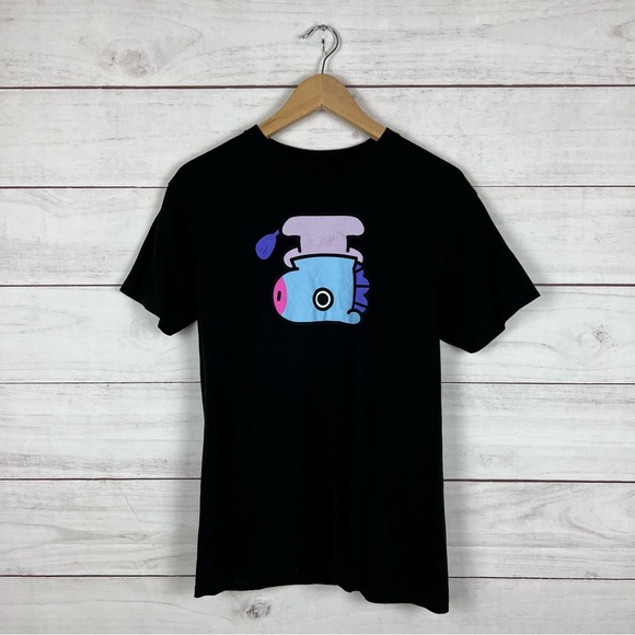 Uniqlo | Tops | Bt2 Bts Mang Shirt | Poshmark